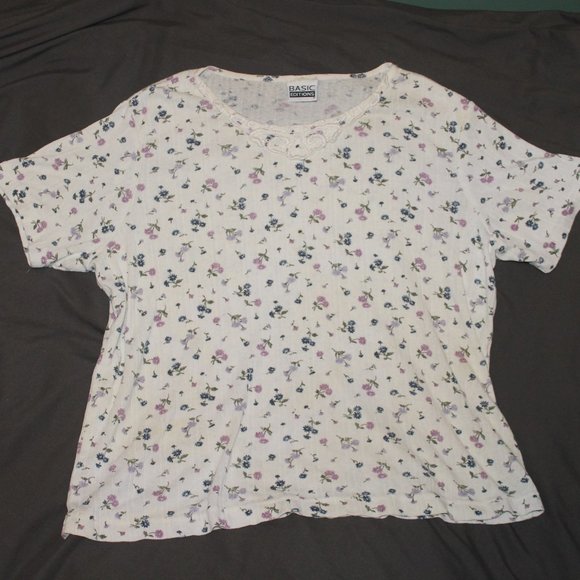 Basic Editions | Tops | Vintage Basic Editions Womens White Floral ...